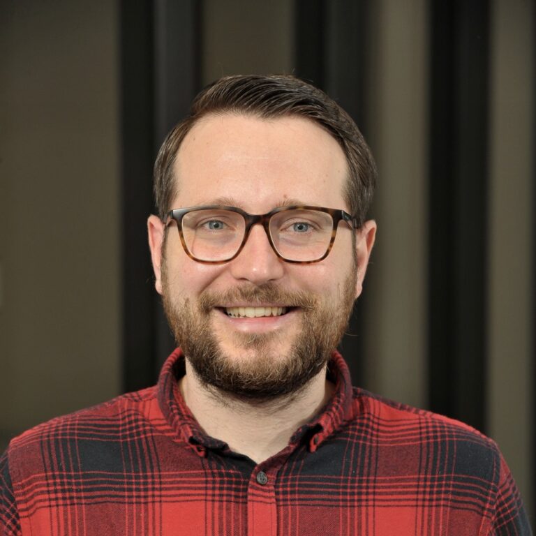 Black Holes & Dead Stars – Center for Interdisciplinary Exploration and ...